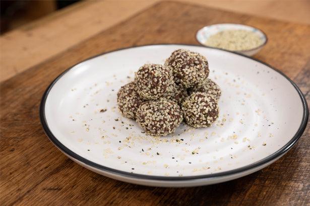 Hiking Energy Hemp Ball – Hemp Foods Australia